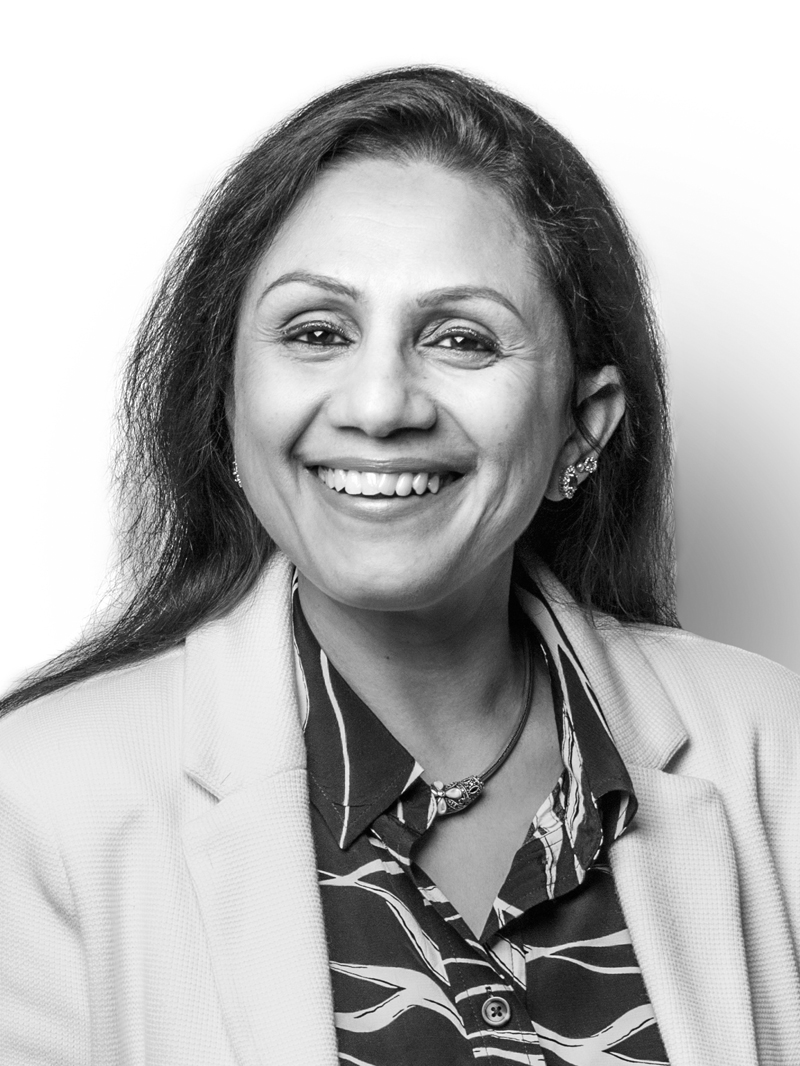 Nive Bhagat | Management Team | Capgemini