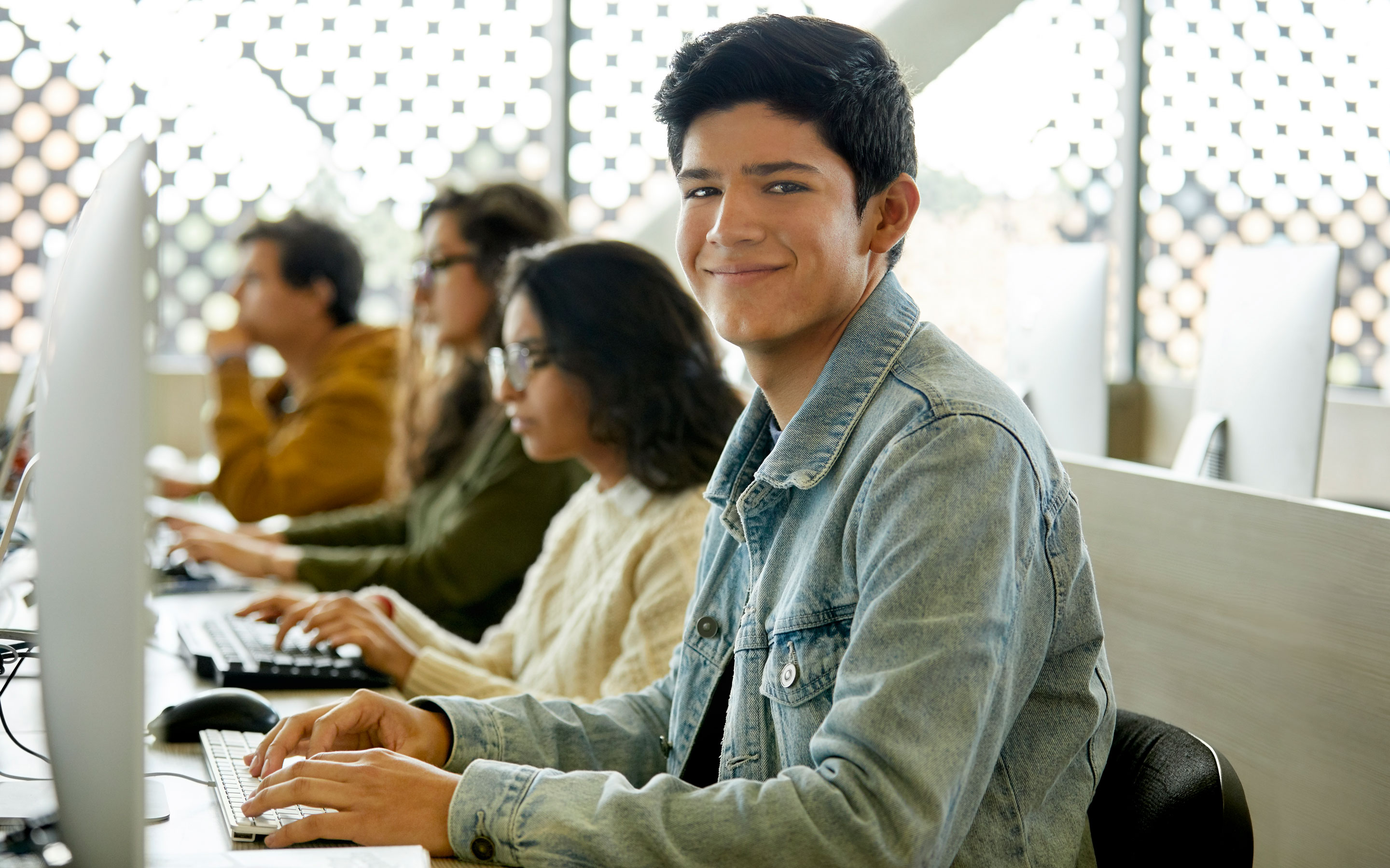 Capgemini helps reduce Guatemala’s digital divide with its new Digital ...