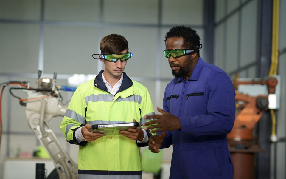 Align information and operational technology systems for a competitive advantage - Capgemini UK